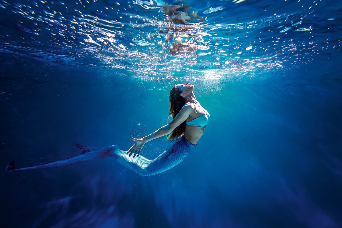 Swimming as a Mermaid: 11 Essential Training Techniques